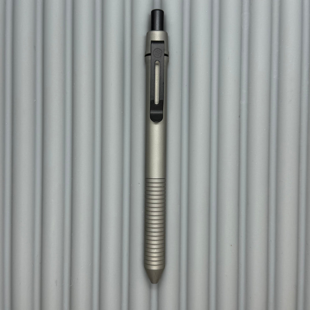 > Spoke Click Model C: Matte Titanium / Grooved Grip (black accents ...