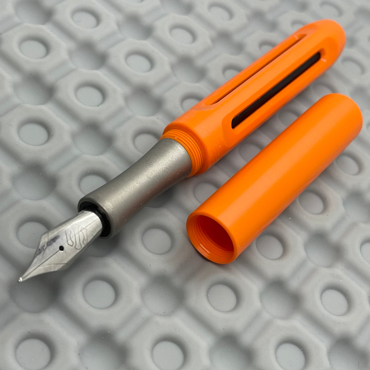 Icon Poly prototype / Blaze Orange – Spoke Design