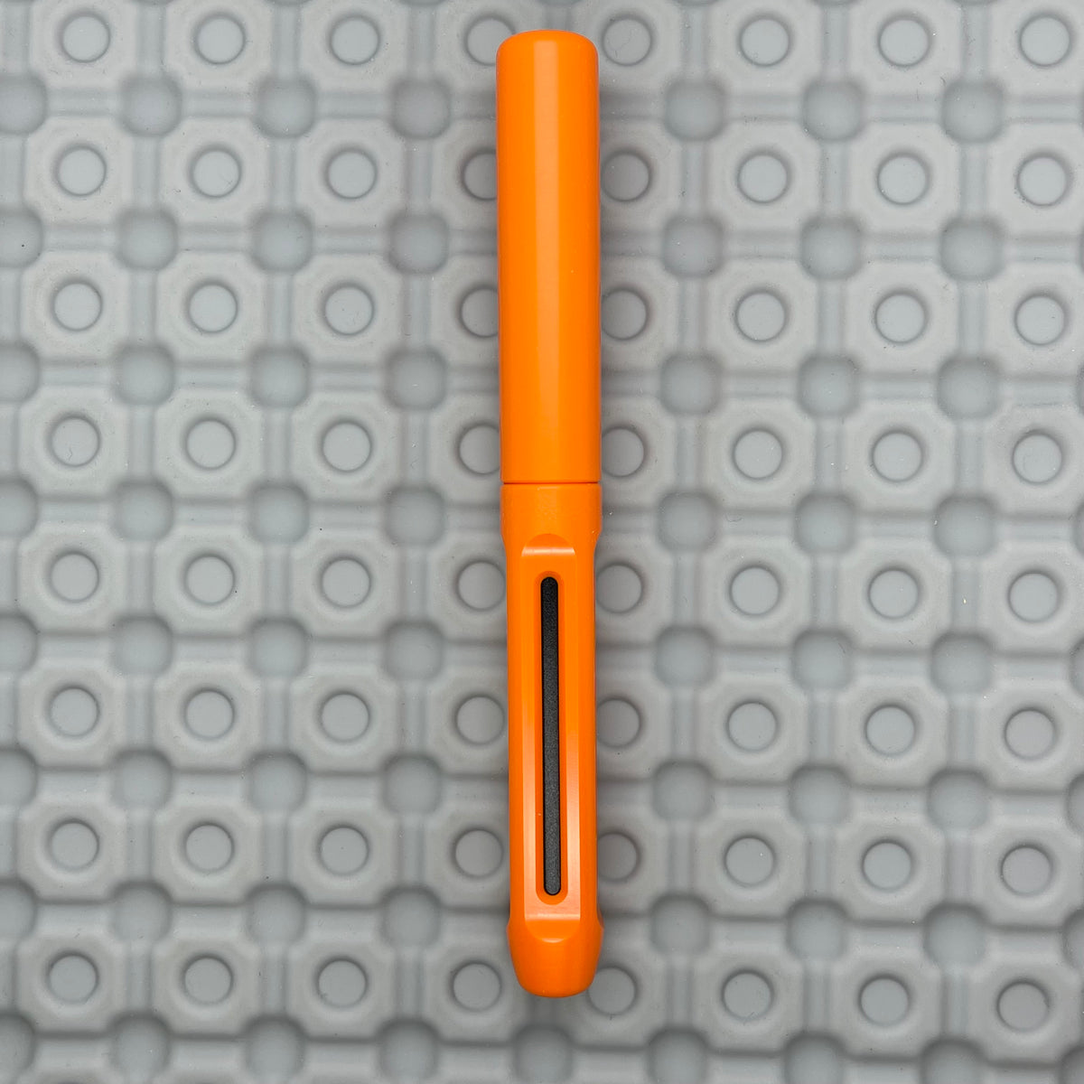 Icon Poly prototype / Blaze Orange – Spoke Design