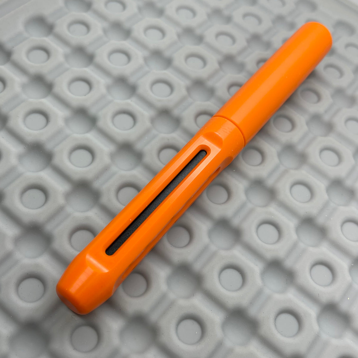 Icon Poly prototype / Blaze Orange – Spoke Design